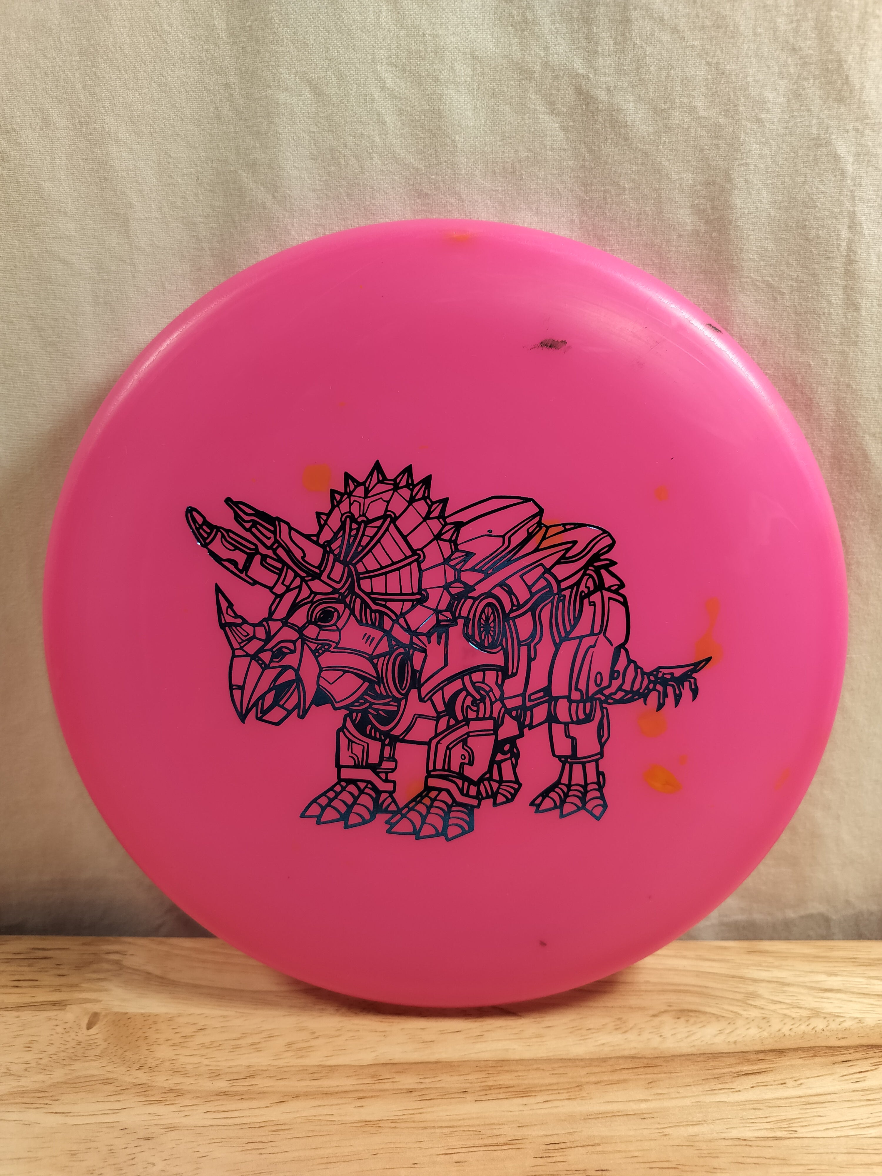 Dino Discs Egg Shell Triceratops – Elemental Disc Golf
